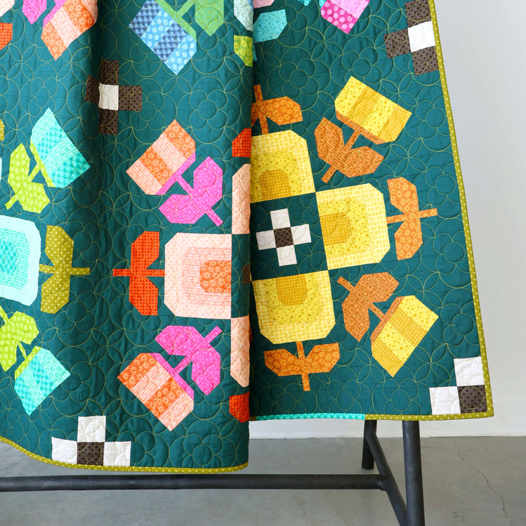 Casserole | Quilt Pattern | Information | Elizabeth Hartman
