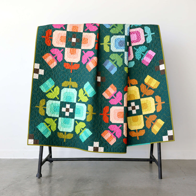 Casserole | Quilt Pattern | Information | Elizabeth Hartman